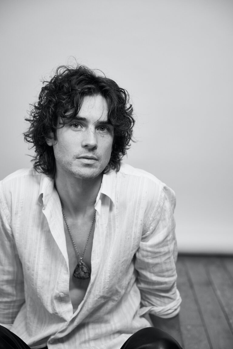 COBI L’ÉTOILE MONTANTE DU ROCK DE LA – Gonzo Music